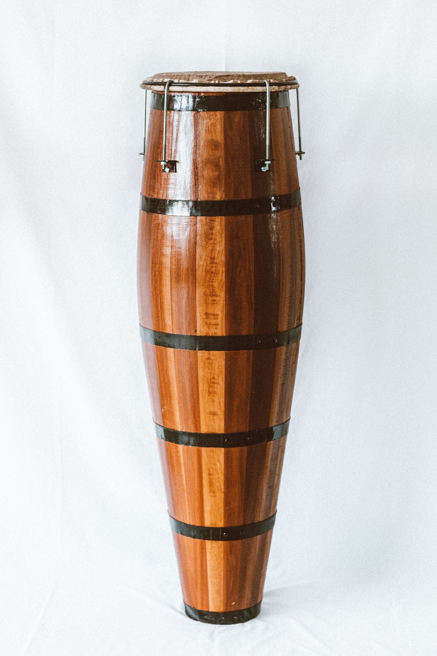 Atabaque (amarração em ferro) – Salvaguarda da Capoeira